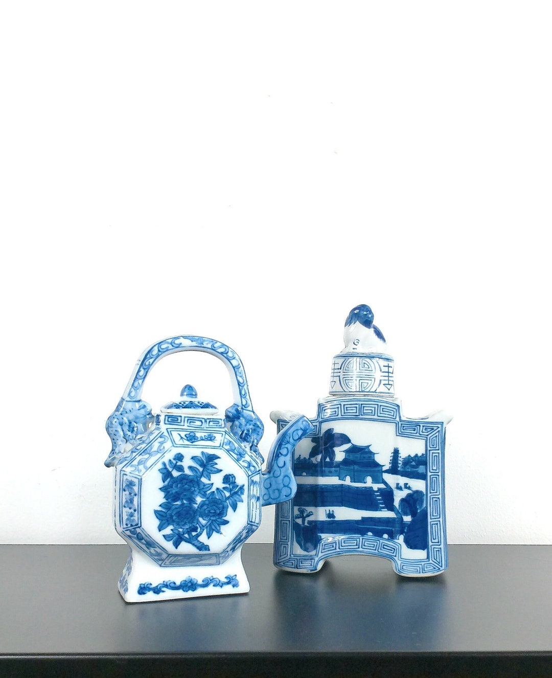 Chinese Export Antique Blue and White Teapot & Tea Caddy Set, Hamptons ...