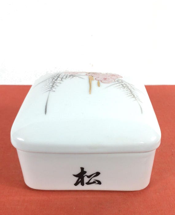 Japanese Antique Meiji Era Porcelain Bento Jewelry Bo… - Gem