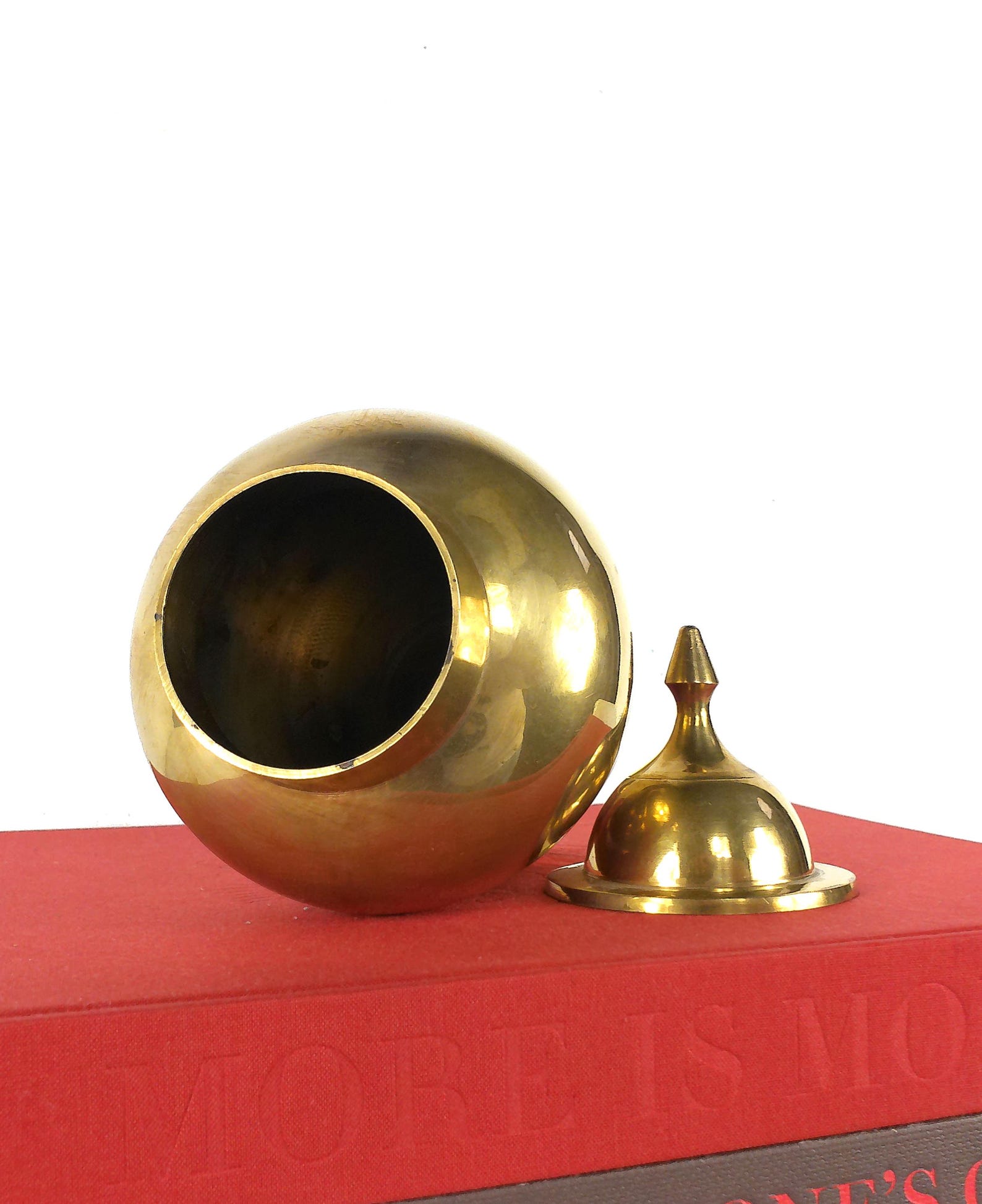 Chinese Pair / Set of 2 Turned Brass Ginger Jars, Grand Millennial Home ...