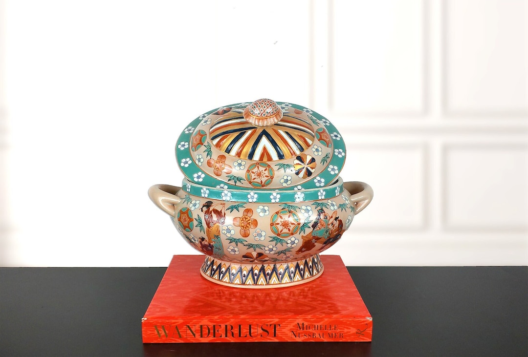 Chinese Export 19th Century Imari Geisha & Gilt Soup Tureen, Antique ...
