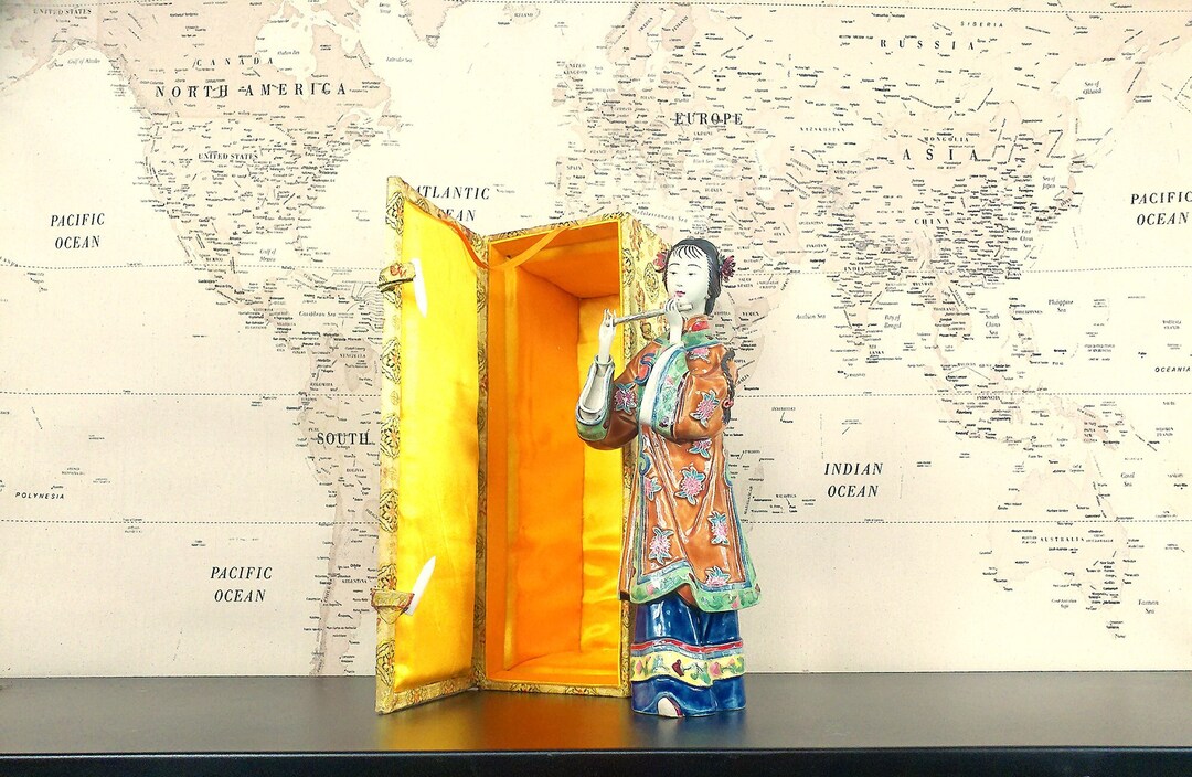Chinese Lady Sculpture, Wucai, Shiwan Porcelain, Geisha, Chinoiserie ...