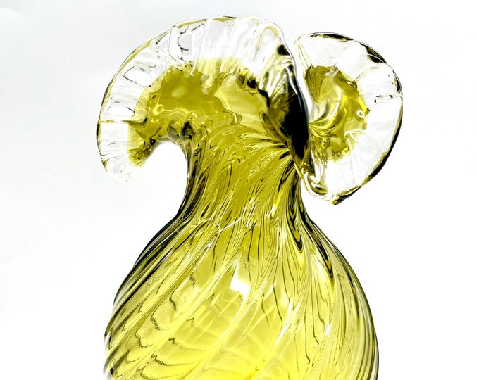 Vintage 1970s Chalet Glass Heritage Line Avacado Coloured Handblown ...