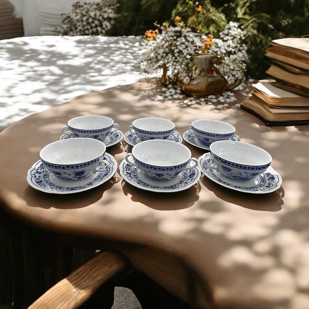 Set of 6 Kahla ZWIEBELMUSTER BLUE ONION Double Handle Cream Soup Bowl and Saucer Vintage ...