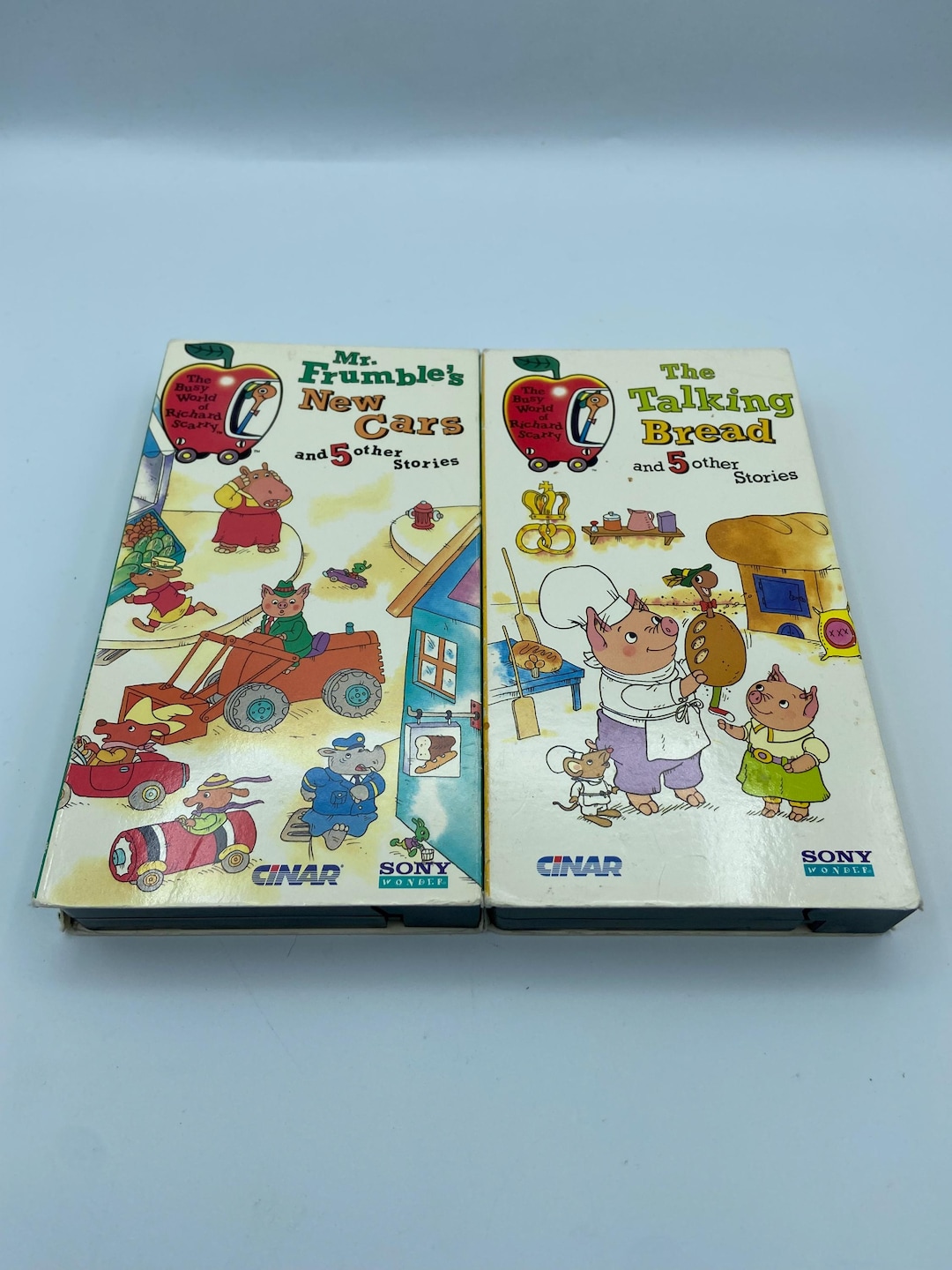 Lot of 2 Richard Scarry VHS - Mr. Fumble’s New Cars & the Talking Bread ...