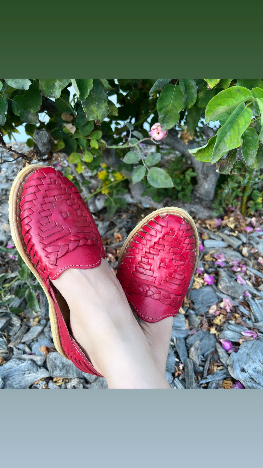 Red Mexican Huaraches Closed Toe/ Handmade / Huaraches Artesanales - Etsy