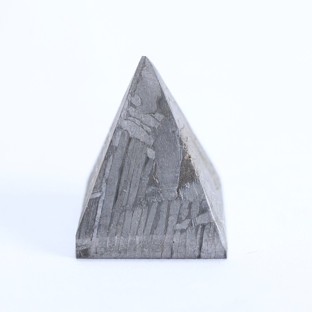 15g Muonionalusta Meteorite IRON Pyramid, Meteorite Specimen,natural ...