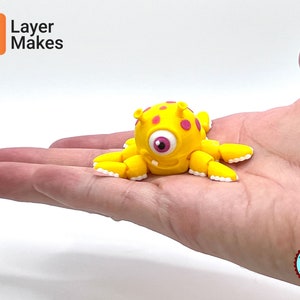 3D Printed Articulated Alien Pencil Topper Spinner - Etsy