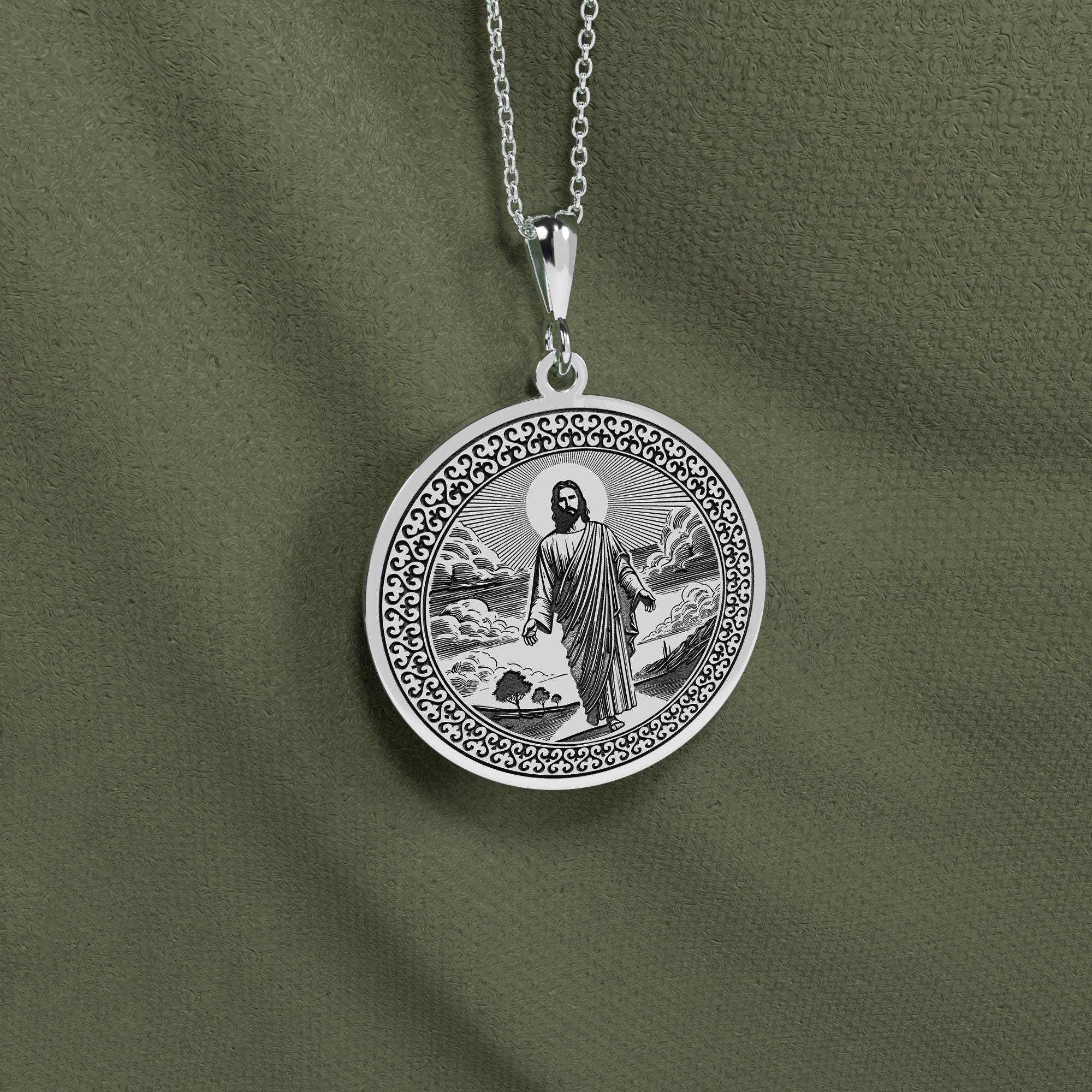 14K Gold Jesus Christ Medallion: Christian Religious Pendant - Etsy