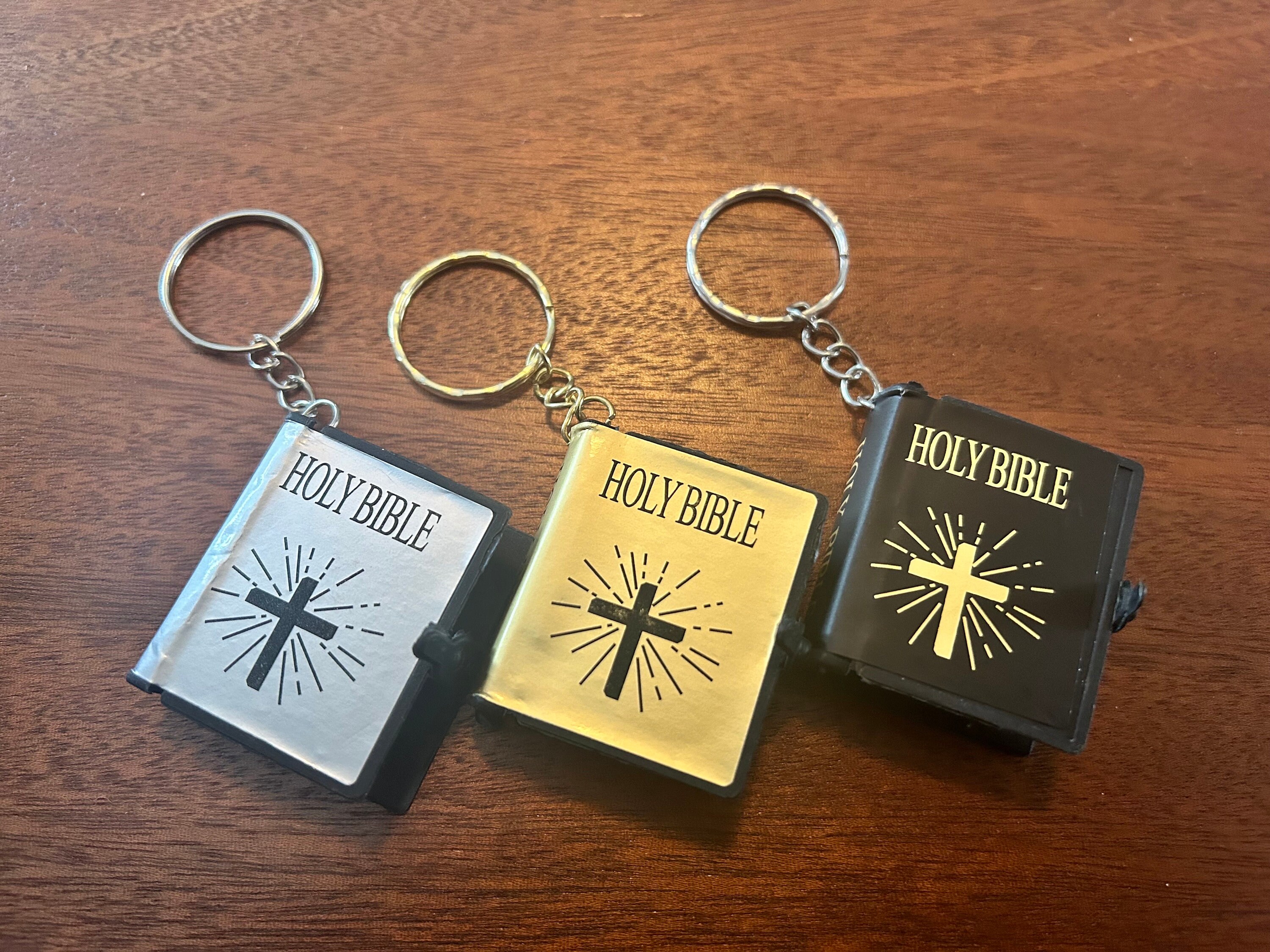 Holy Bible Keychain Bag Charm Actual Printed Christian Bible Pages Key ...