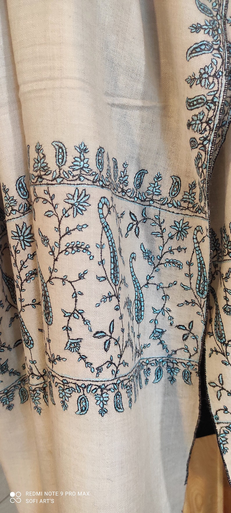 Pashmina White Sozni Work Shawl, Kashmiri Needle Work Hand Embroidered ...
