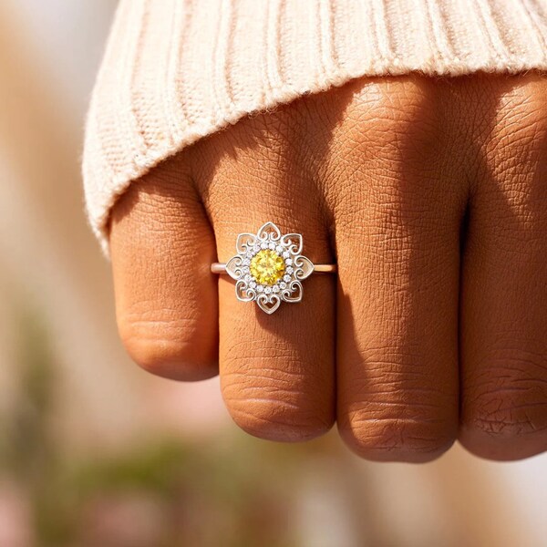 Sunflower Ring - Etsy