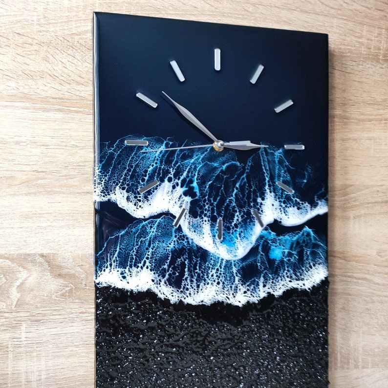 20 Inch Resin Ocean Wall Clock, Beach Themed Wall Art Resin, Black Blue ...