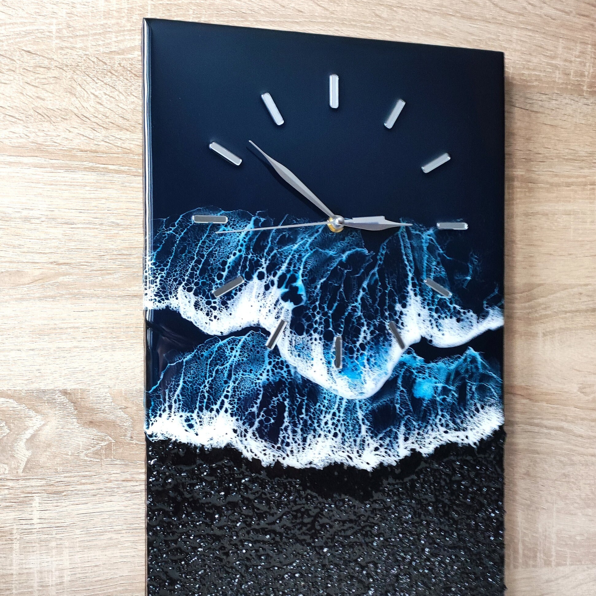20 Inch Resin Ocean Wall Clock, Beach Themed Wall Art Resin, Black Blue ...