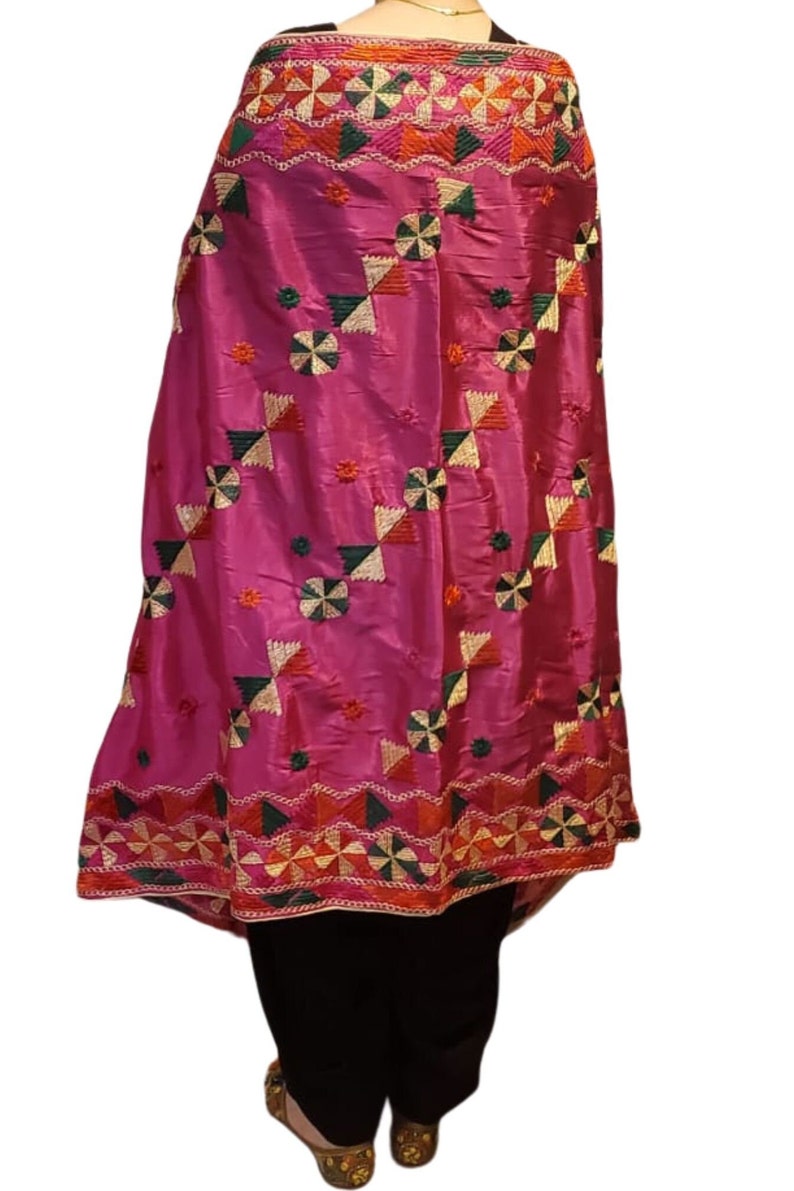 Beautiful Fulkari With Hot Pink / Golden Base and Multi Color - Etsy
