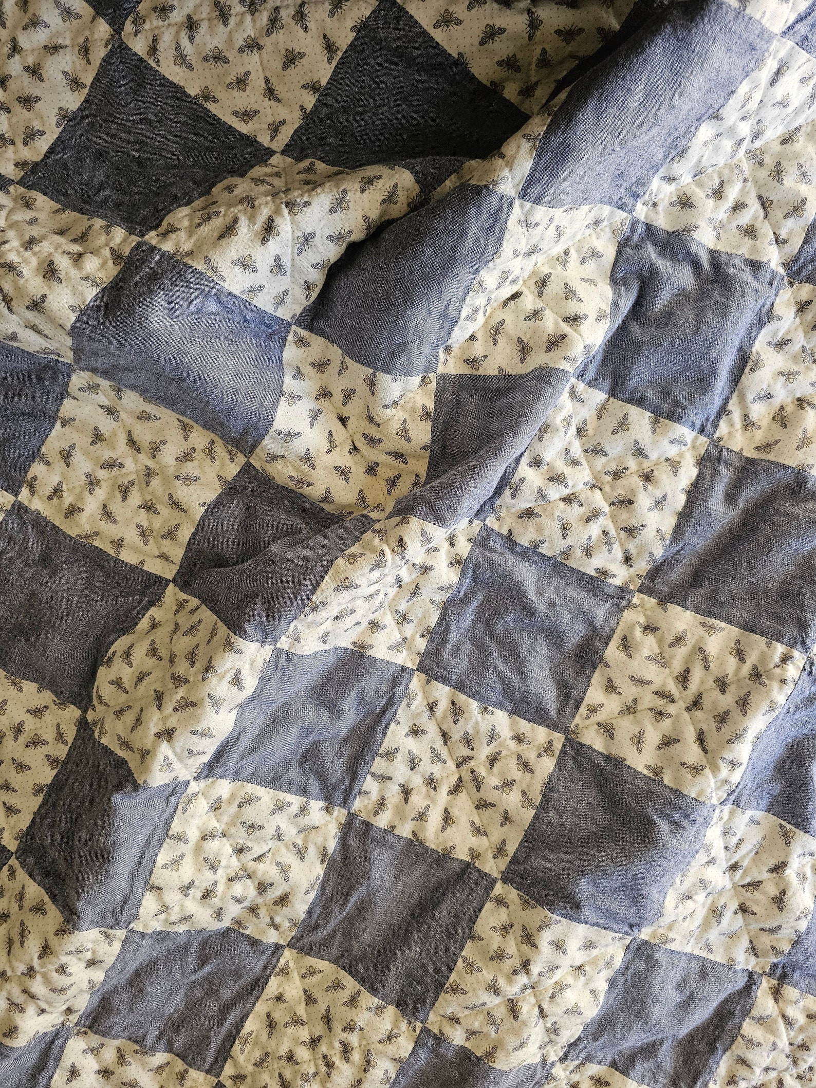 Chambray Blue Checker Bee Pattern Handmade Quilt Gender Neutral Quilt ...