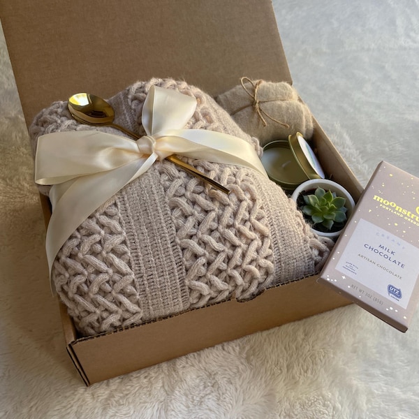 Classy Gift Basket for Women Cozy Gift - 60+ Gift Ideas for 2026