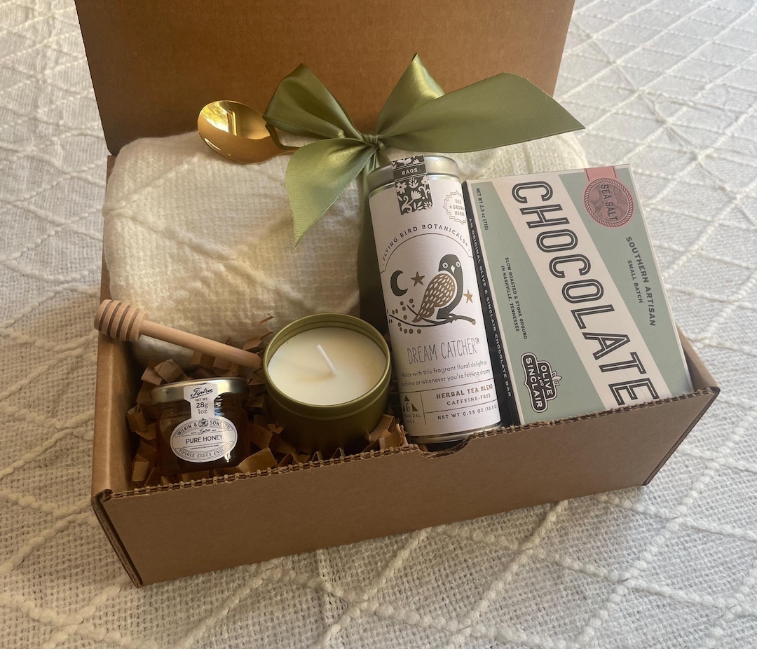 Classy Gift Basket for Her , Gifts for Women for Any Occasion, Cozy ...