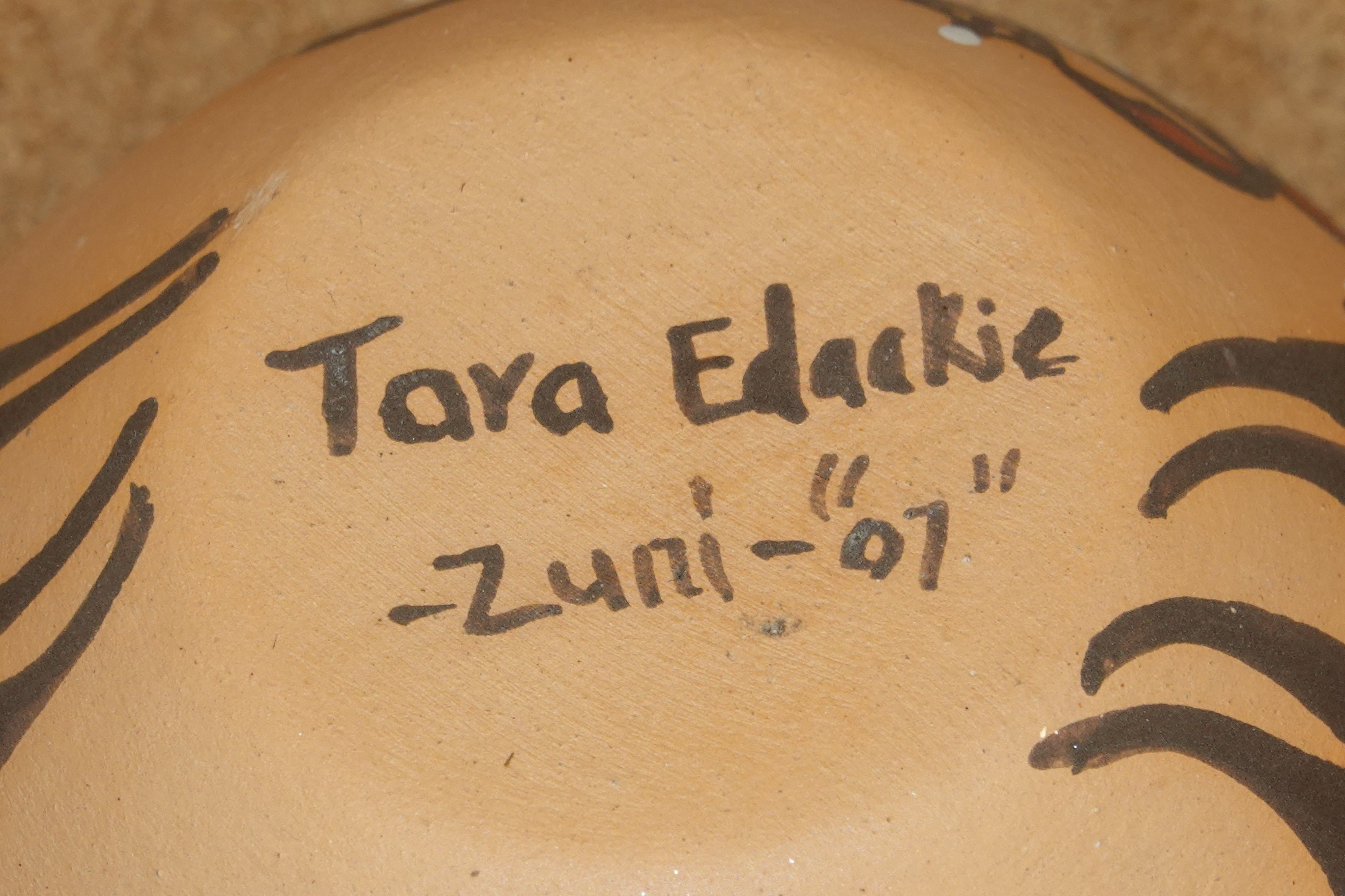 Zuni Pueblo Pot by Tara Edaakie, Zuni Deer and Butterfly, 3" Dia. - Etsy