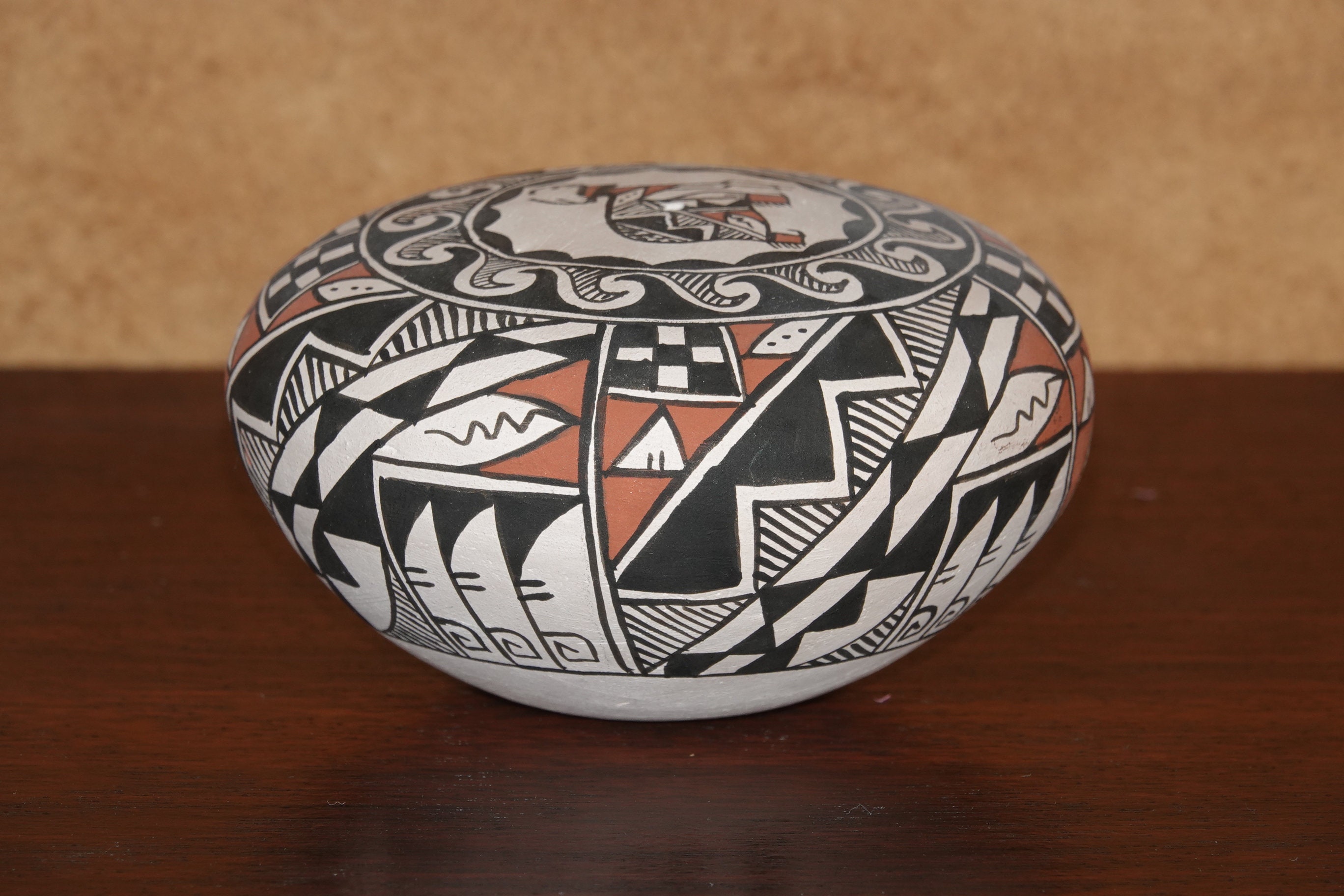 Acoma Seed Pot by Leland Vallo, 2" Tall, 3.5" Diameter. Neat Polychrome ...