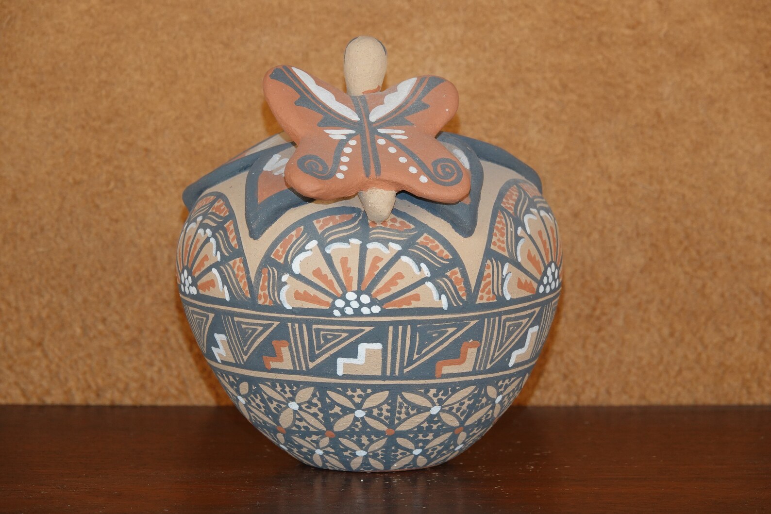 High Relieve Butterfly Pot, by BJ Toya of the Jemez Pueblo, Great ...