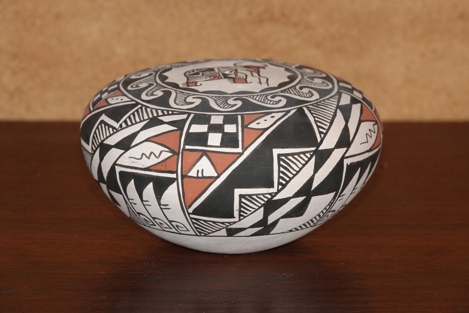 Acoma Seed Pot by Leland Vallo, 2" Tall, 3.5" Diameter. Neat Polychrome ...