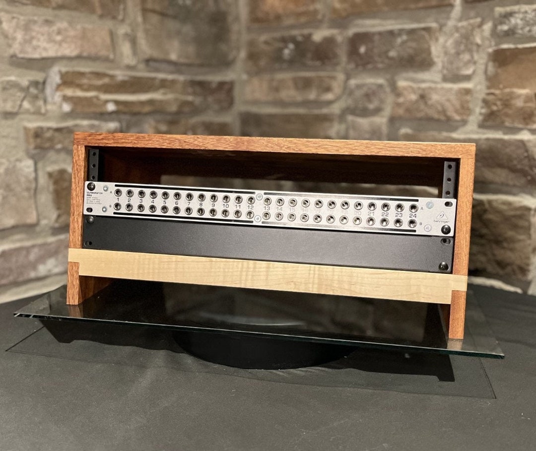 3U Angled Studio Equipment Rack - Etsy