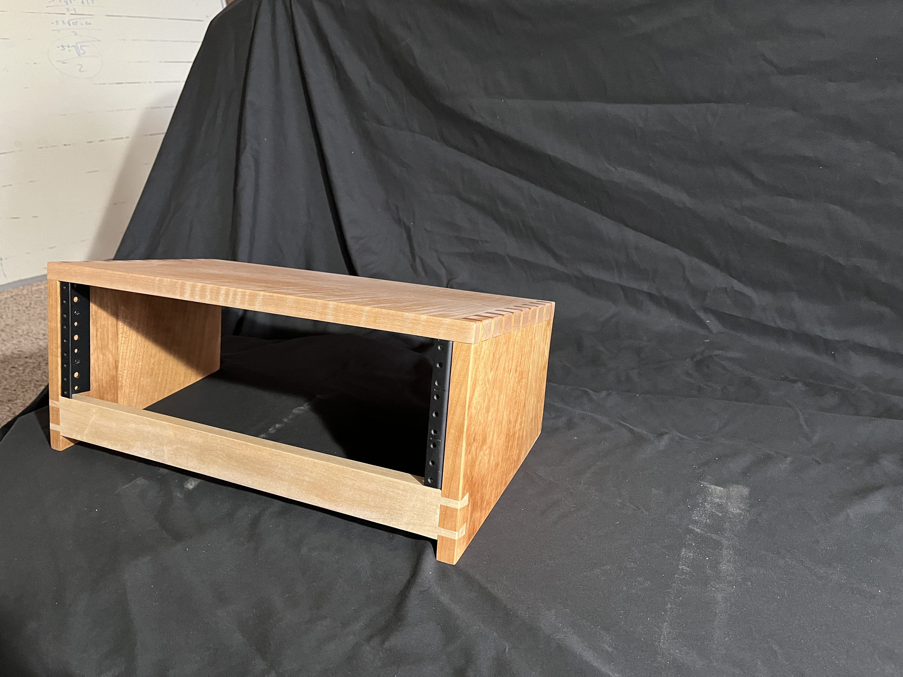 3U Angled Studio Equipment Rack - Etsy