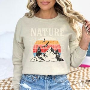 Nature Sunset Graphic Crewneck Sweatshirt for Camping Lover Mountain ...