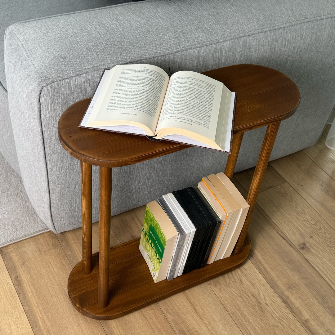 Side corner table store