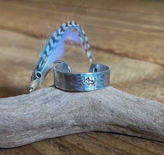 Trout Fish Ring Band Mens Ring Flyfishing Anglers Gift - Etsy