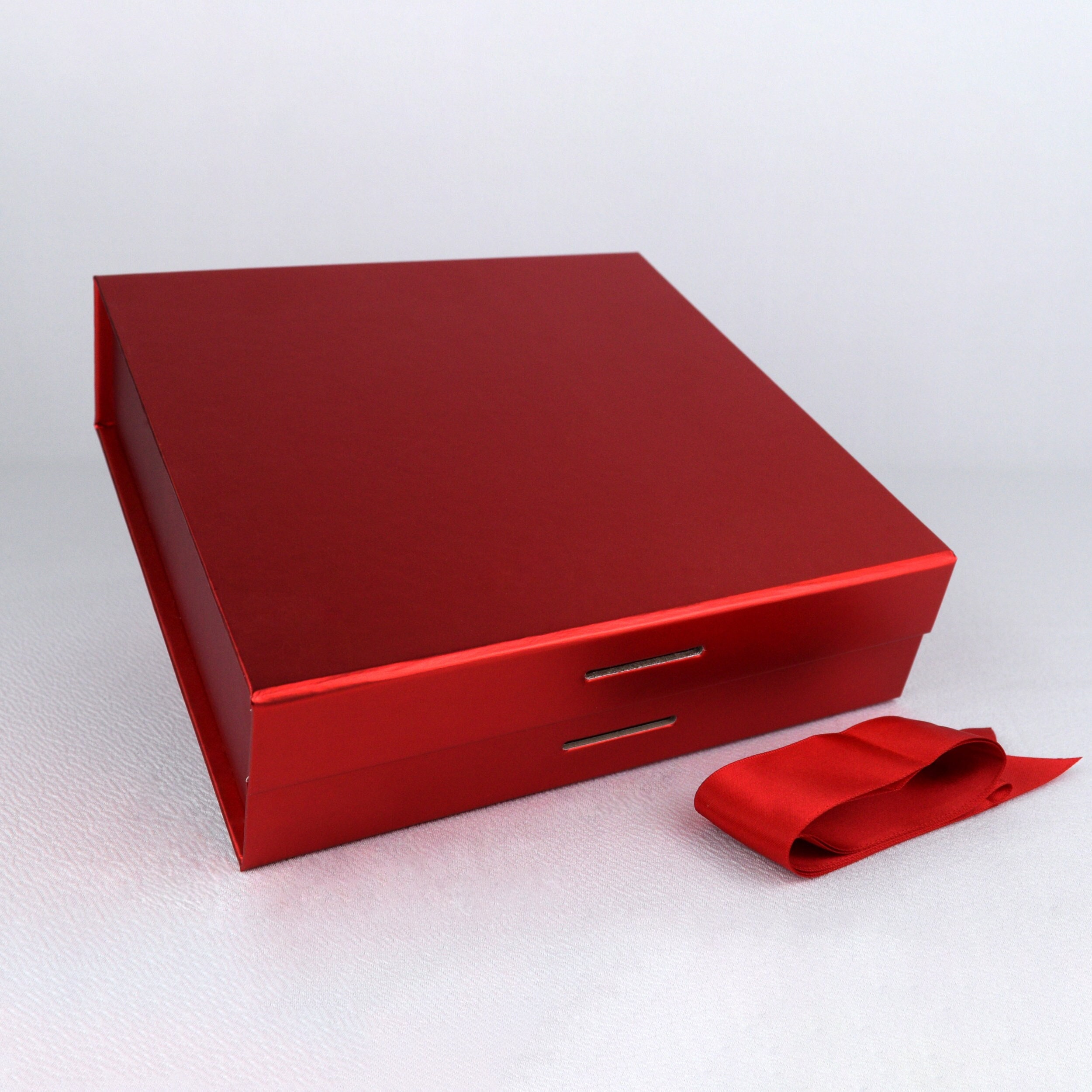 Square Gift Box, Magnetic Closure, Empty Gift Box, Satin Ribbon ...