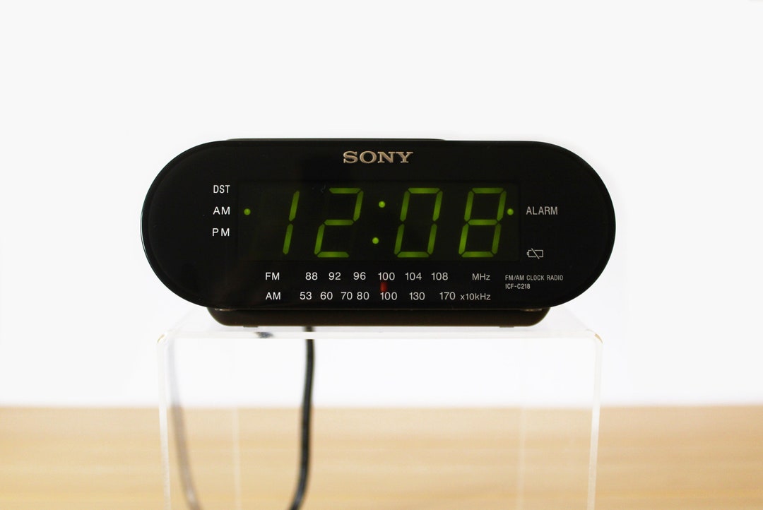 Vintage Sony Dream Machine Digital Alarm Clock Radio Fantastic ...