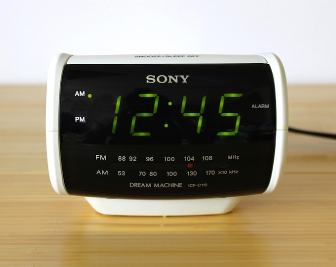 Vintage Sony Dream Machine Digital Clock Radio W/ Green LED Readout ICF ...