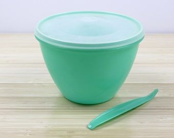 Vintage Tupperware Lettuce Crisp It With Domed Lid 2 Piece - Etsy