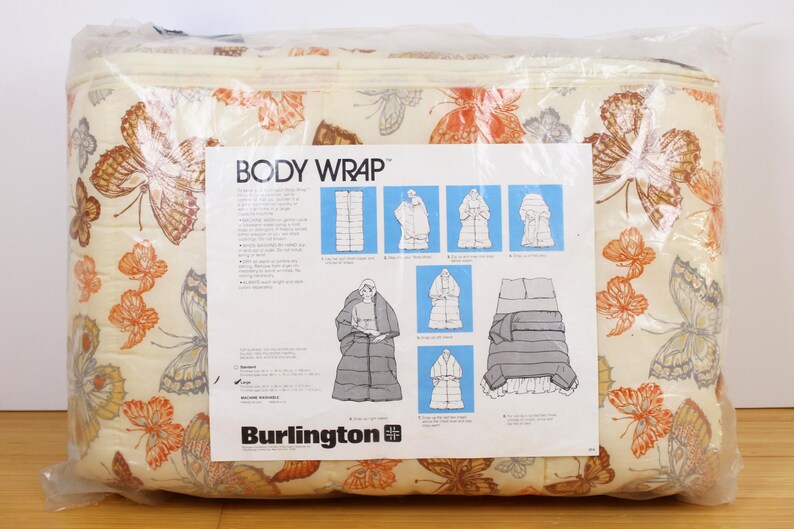 Vintage NOS 1980s Amari Butterfly Quilted Comforter Body Wrap, Wearable ...