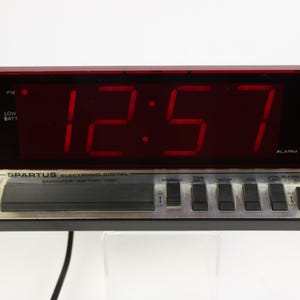 Vintage Spartus Digital Alarm Clock Red LED Readout Hong Kong Model ...
