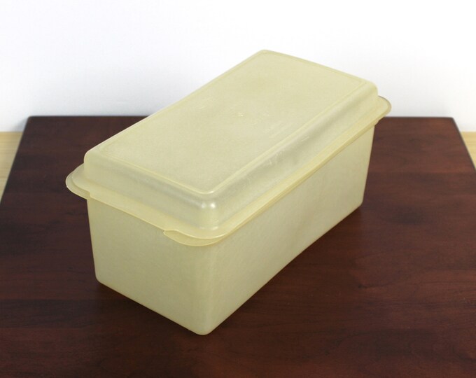 1940’s Patent Pending Tupper! Bread Loaf Keeper Bread Server 171-1 ...
