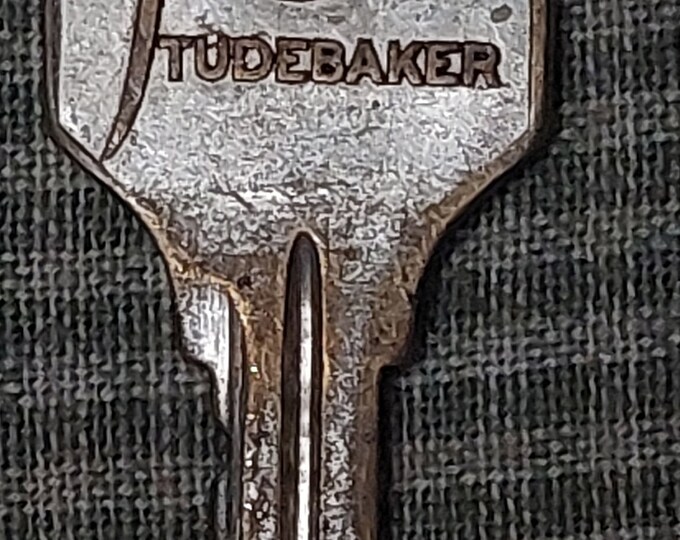 Vintage Studebaker Key Yale Towne Mfg - Etsy