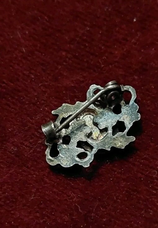 Antique Sacred Heart of Jesus Pin With C Clasp - Etsy