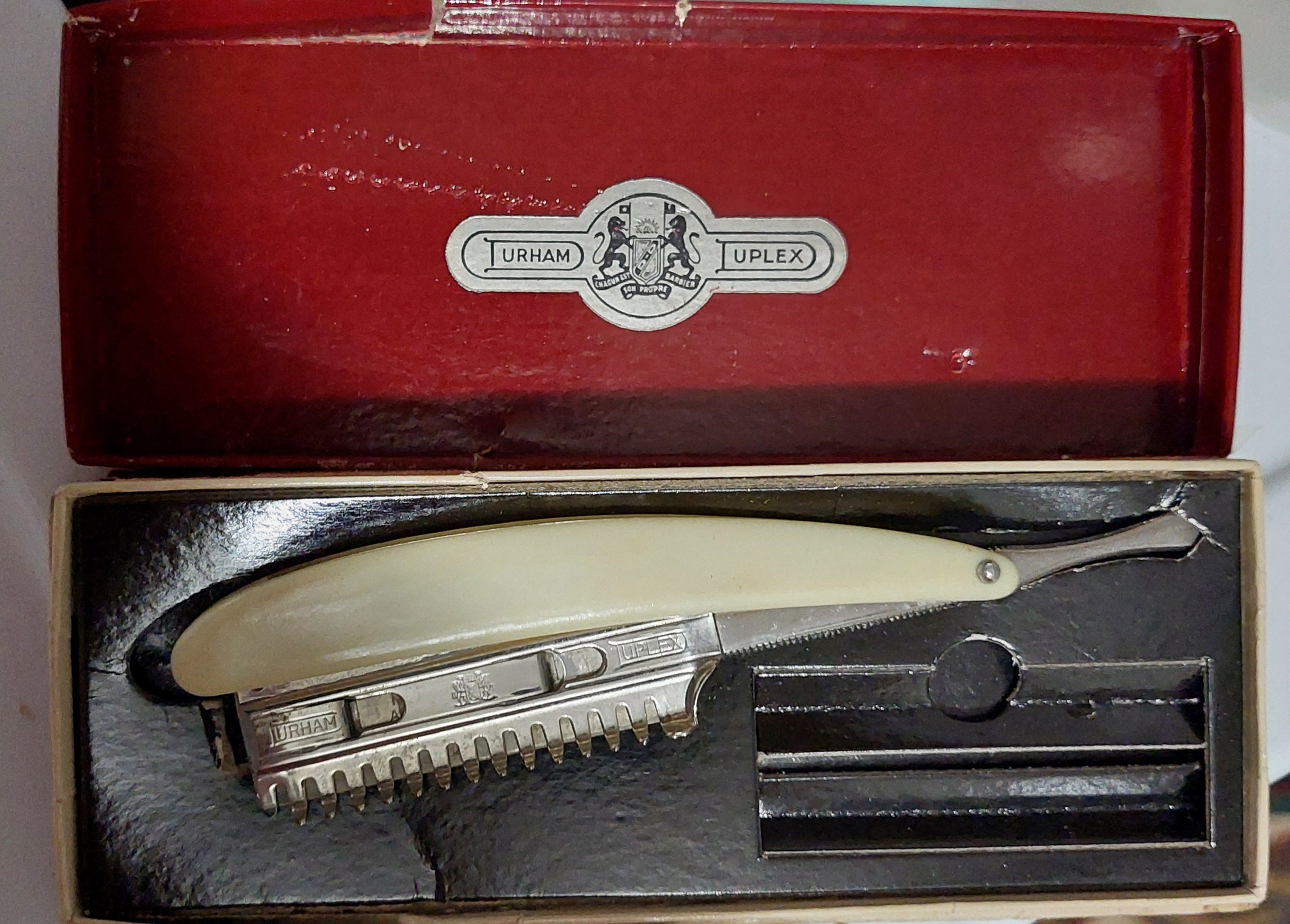 Vintage Durham Duplex Strait Razor With Celluloid Handle in Original ...