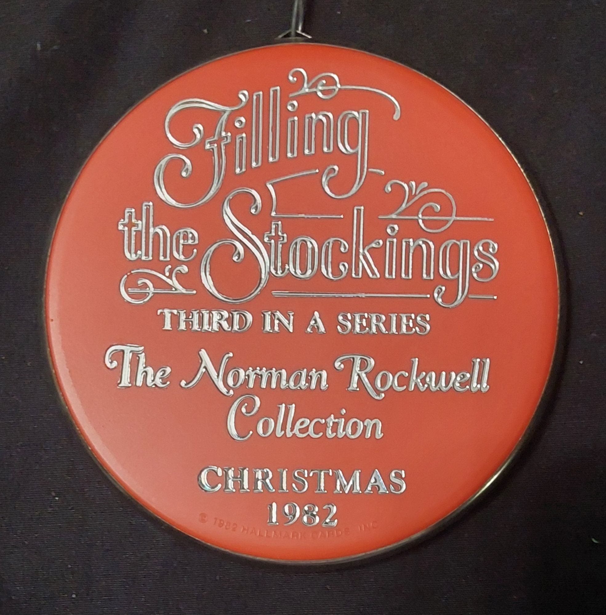 Vintage 1982 Hallmark Norman Rockwell Filling the Stockings Ornament - Etsy