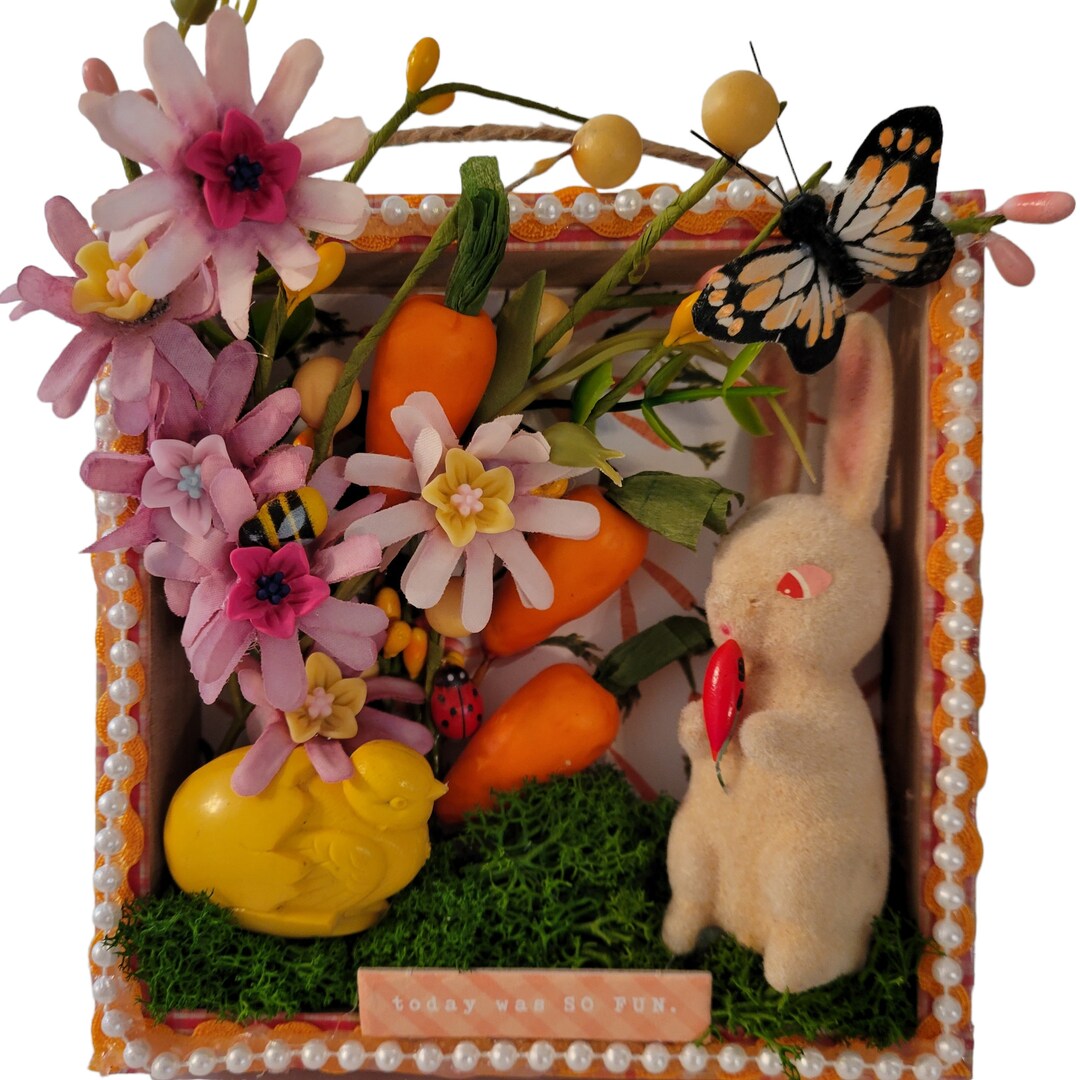 Easter Display - Etsy