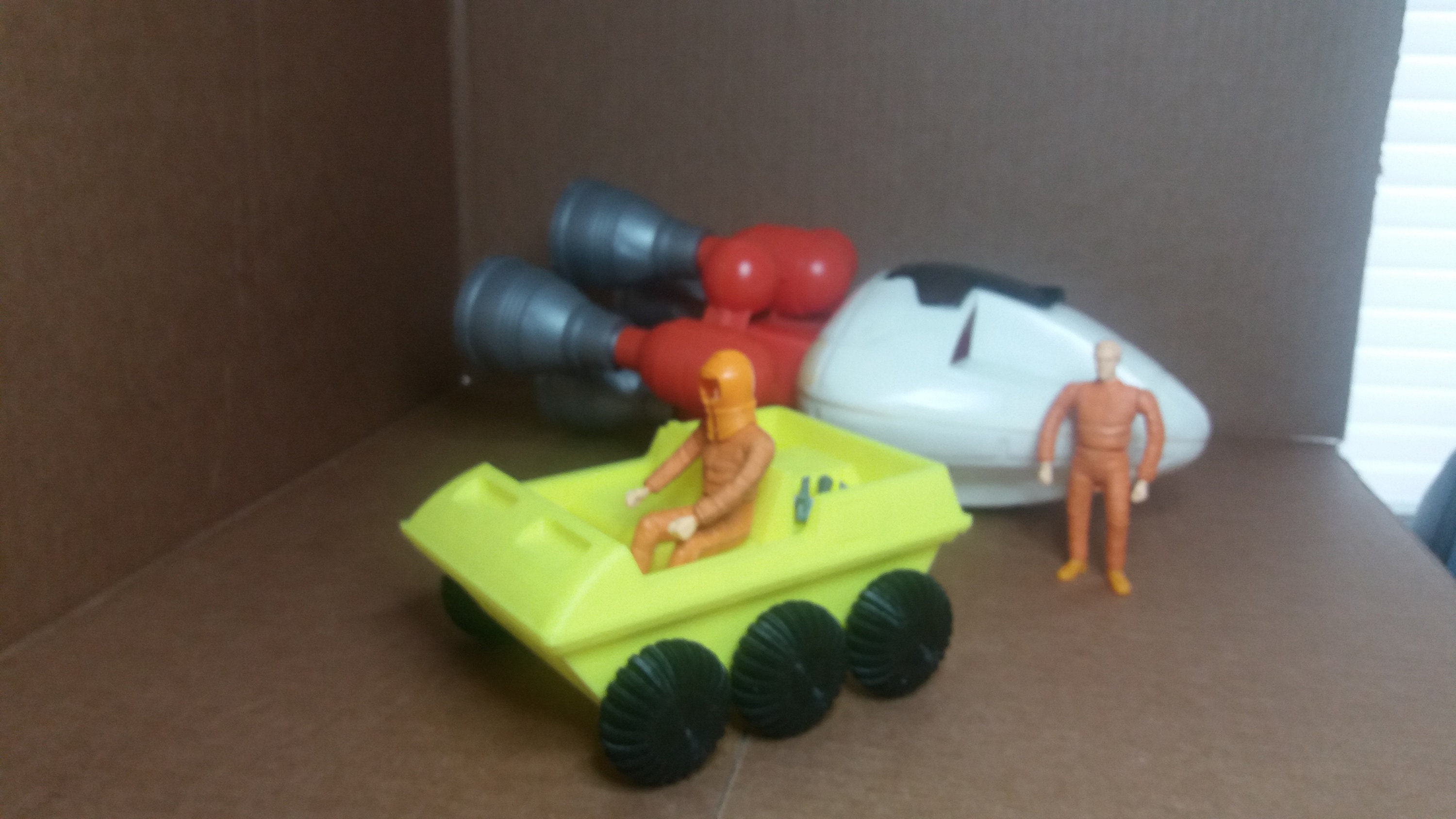 Space 1999 Moonbuggy 3.75 Figure Ship Toy - Etsy