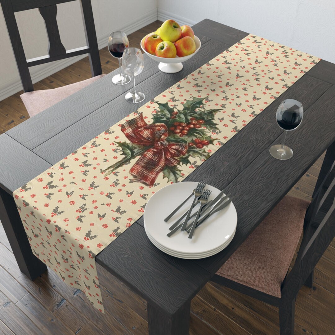 Holiday Holly Leaves Antique Table Runner (cotton, Poly) - Etsy