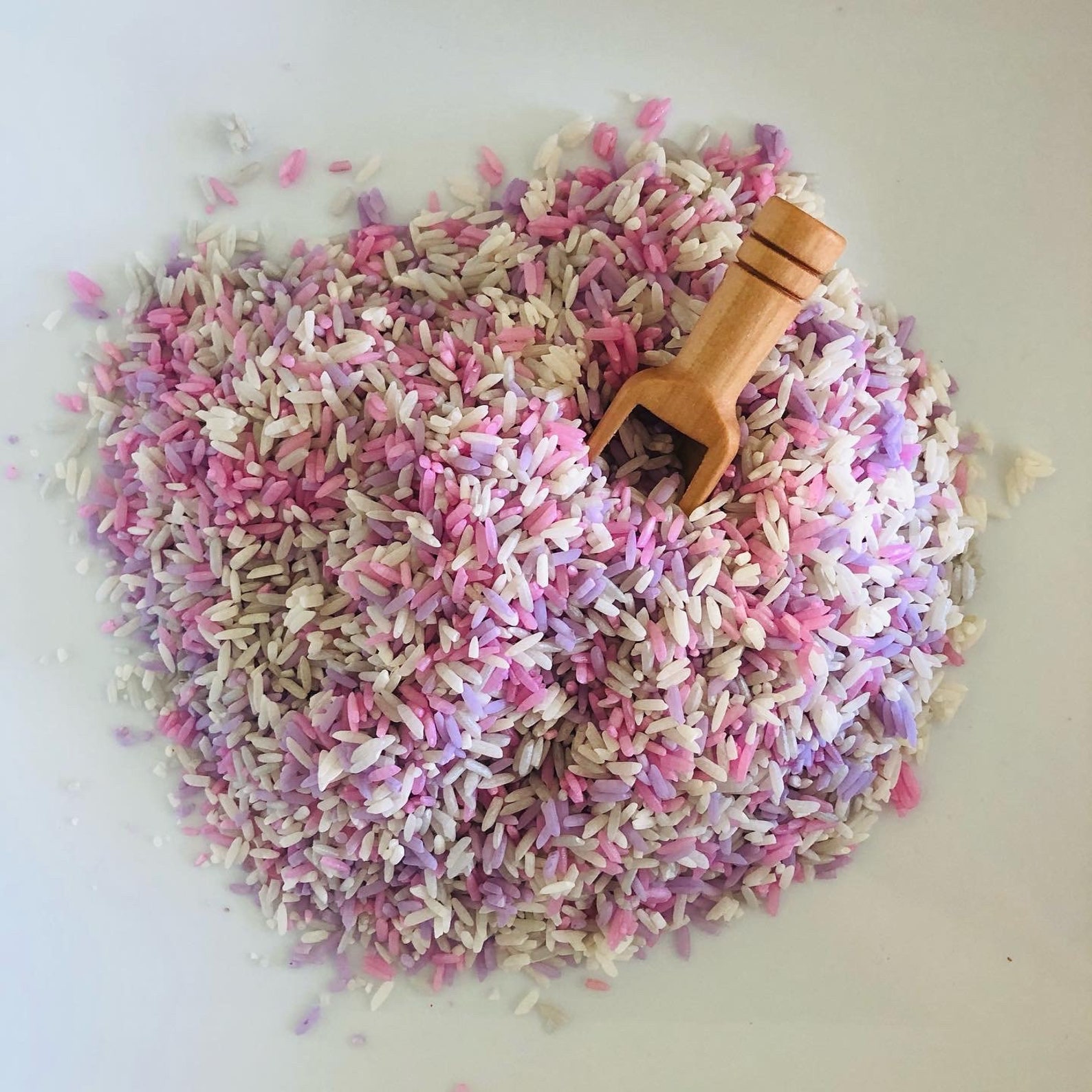 Round Sensory Tray With Painted Rice Kit, Sensory Tray Kit, Rainbow ...