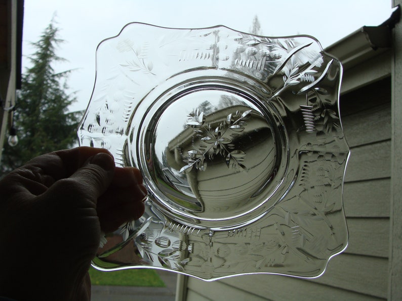 Vintage Clear Glass Etched Plates-floral Patterns - Etsy