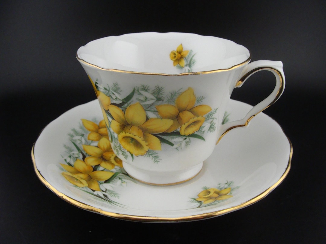 Vintage Daffodil Flower Bone China Tea Set by Royal Kent, Pattern #8259 ...