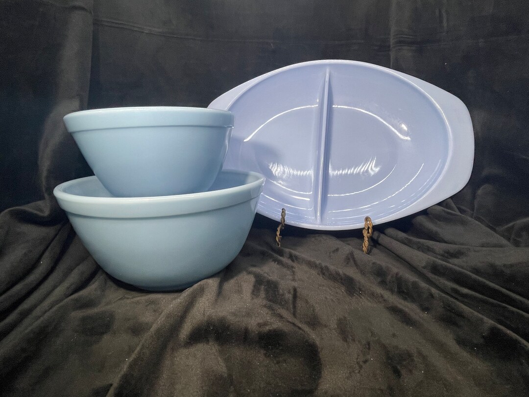 Pyrex Delphite Blue Divided Dish 401 or 402 - Etsy