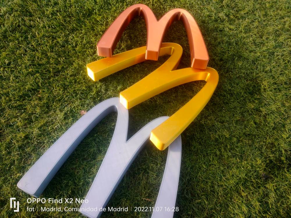 Mcdonalds Letter for Wall or Desktop Decoration. Gift of a Mcdonald's ...