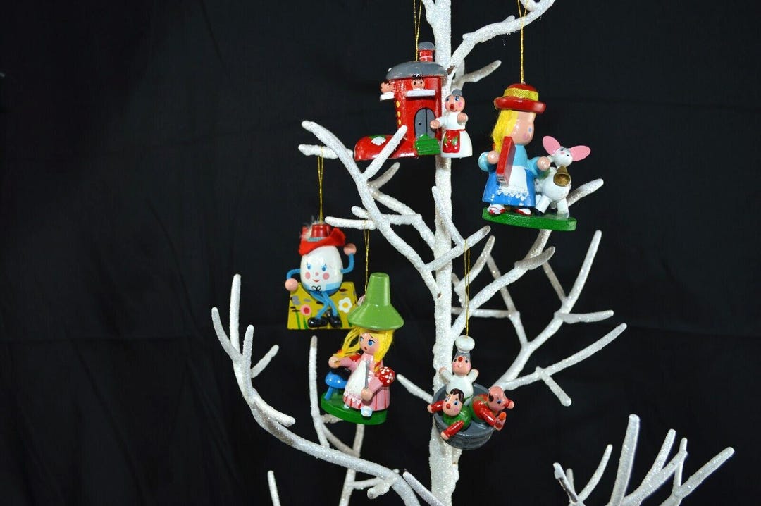 Set of 6 Wooden Nursery Rhyme Christmas Ornaments Humpty Dumpty, Little ...